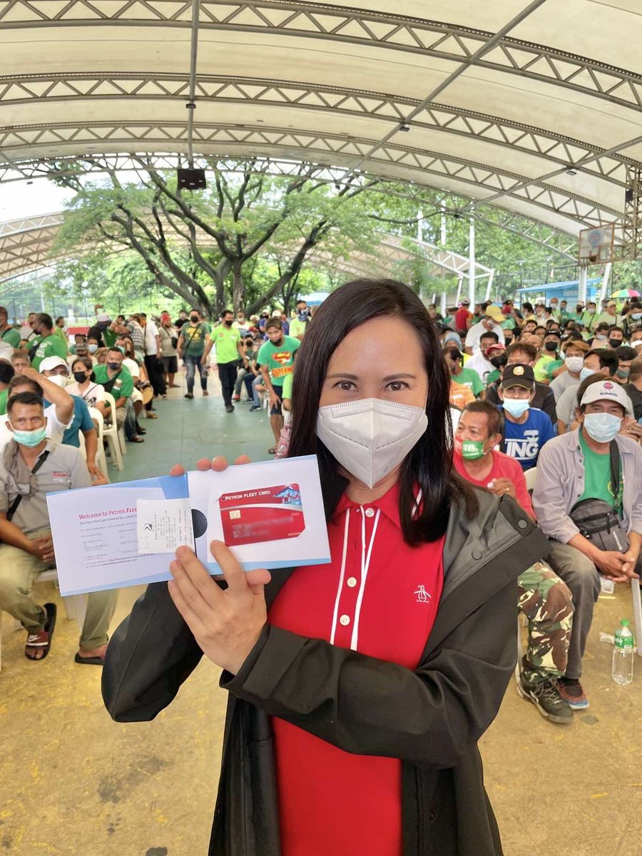 Quezon City Mayor's office distributes fuel subsidy cards, worth 1,000 ...