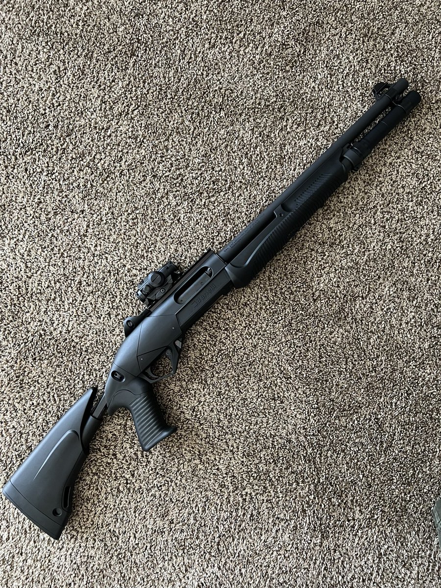 Benelli Supernova Tactical Shotgun