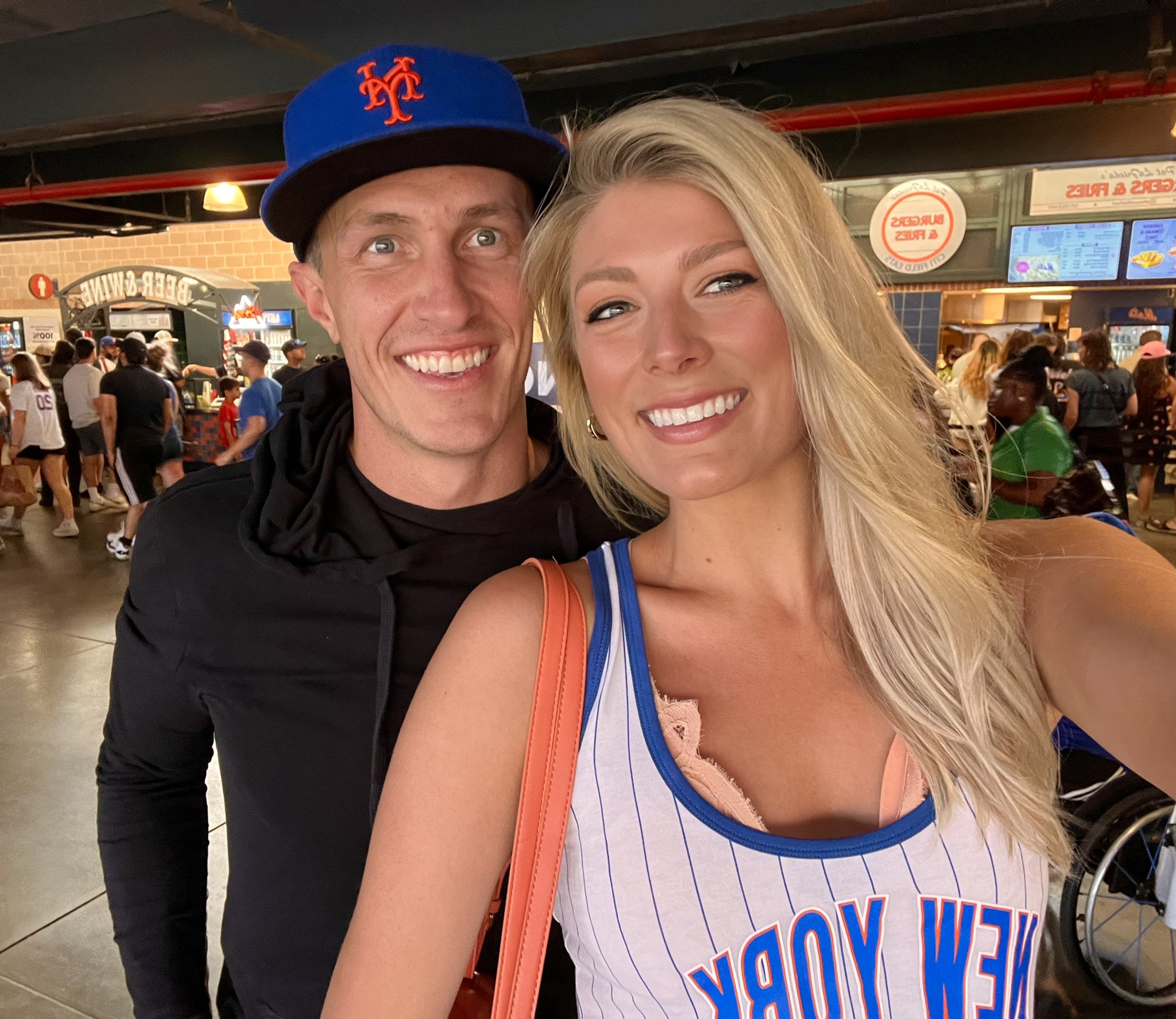 Kelley Johnson on Twitter: "First timers! So happy to be at @CitiField to cheer on the @Mets! ⚾️ ...