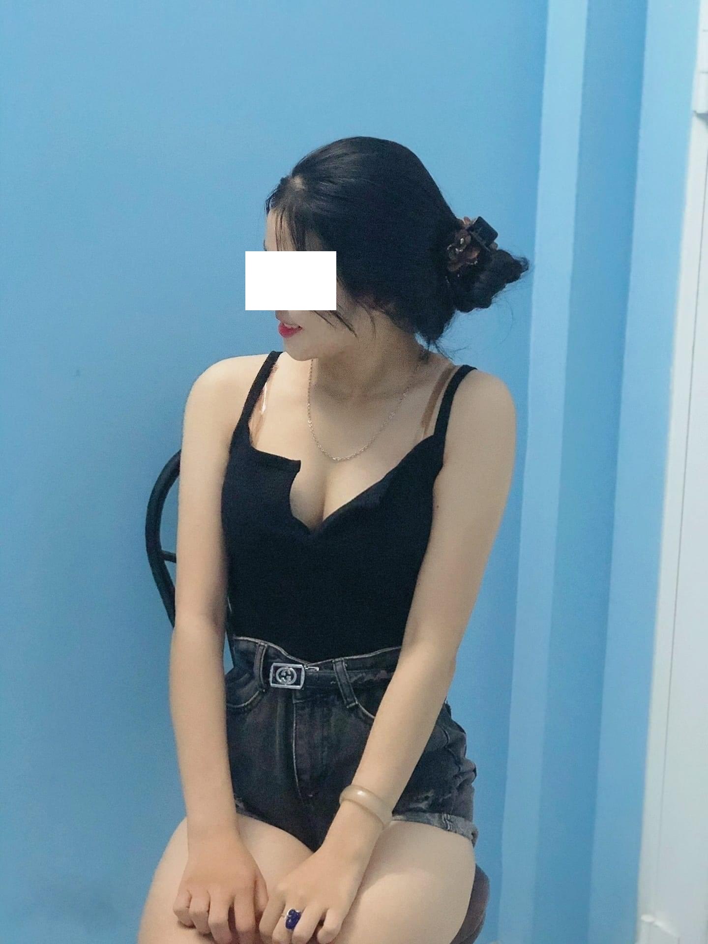 Lily Hong Nhung gái dâm 2k on Twitter: "2000 - Gò Vấp - Sài Gòn 1m63 - 47kg Cần tìm #fwb - #ons ...