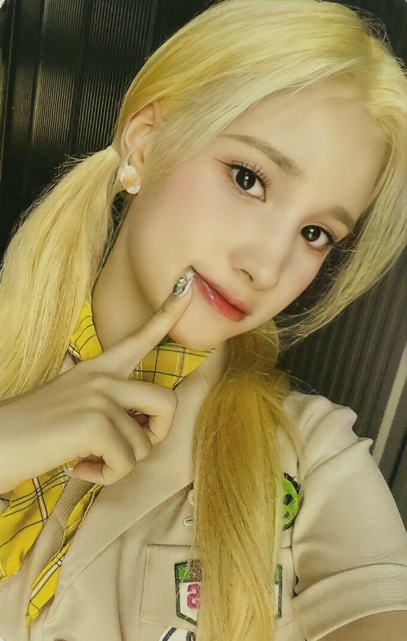 kep1er scan on Twitter: "Kep1er "DOUBLAST" Photocard Scan JEWEL CASE Lemon Blast Ver. CHAEHYUN ...