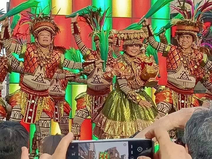 The Freeman on Twitter: "LOOK: Cebu’s Tribu Lumad Basakanon performs during the opening ceremony ...