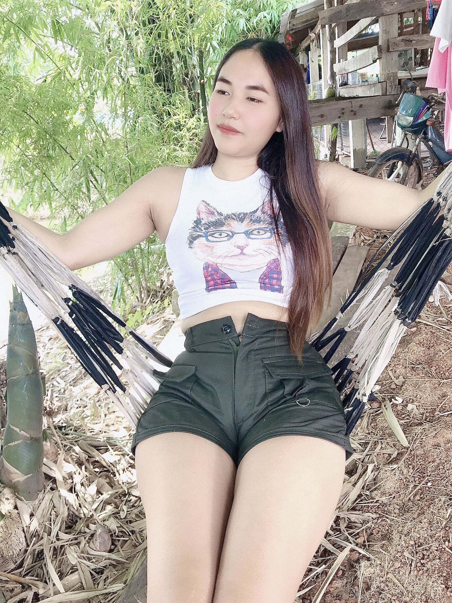 saytip singbut on Twitter: "ขาใหญนะ ถ้าคิดว่ายกพาดบ่าไหวก็ทัก #สาวใหญ่ขี้เหงา https://t.co ...