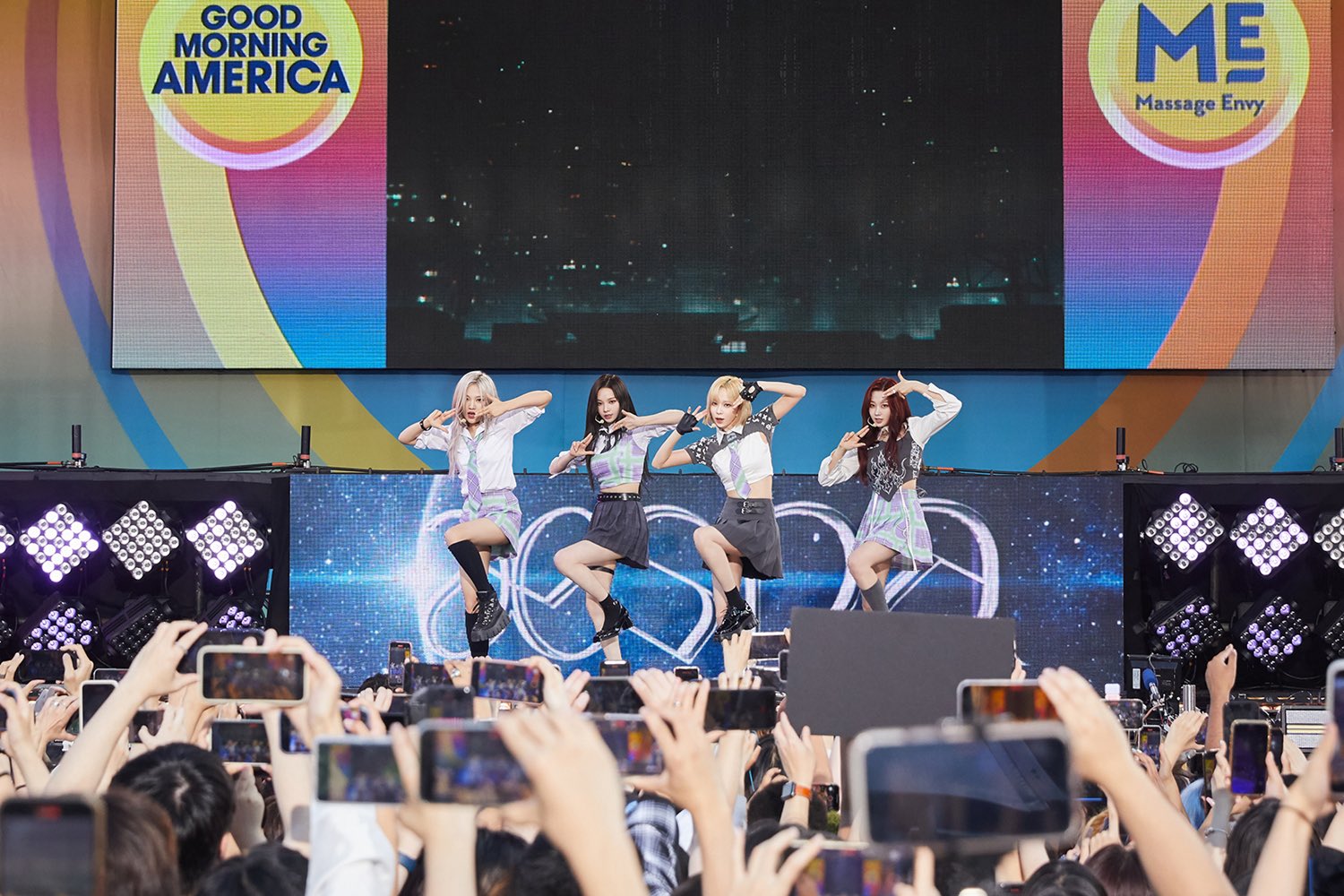 aespa on Twitter: "#aespa open for ABC’s ‘GMA Summer Concert Series’! Their first stage of their ...