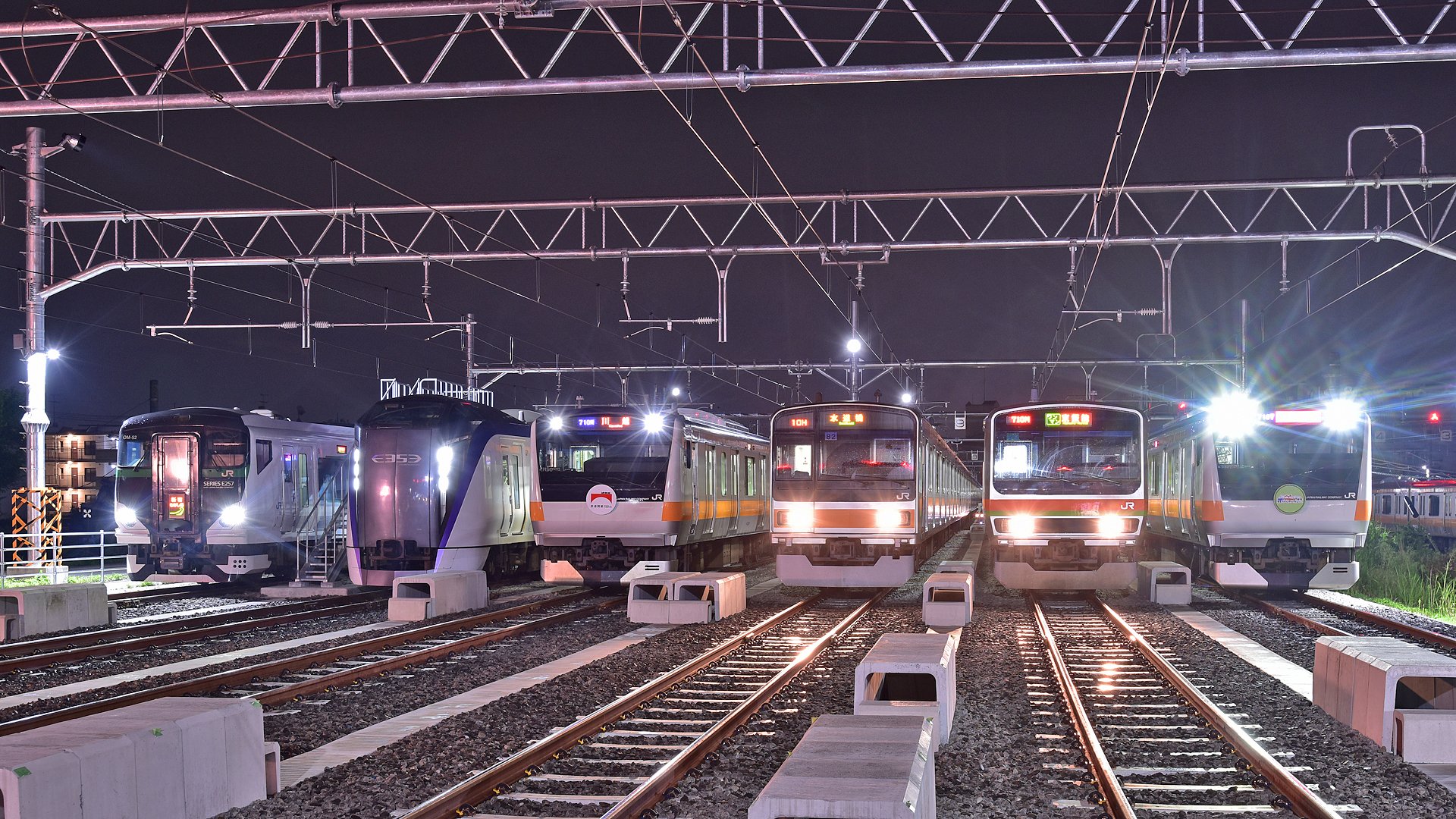 反町（たんまち） on Twitter: "2022.7.10 拝島電留線 E233系,E231系,209系,E353系,E257系 誘われて拝島電留線の撮影会に行ってきました。中央線12両 ...