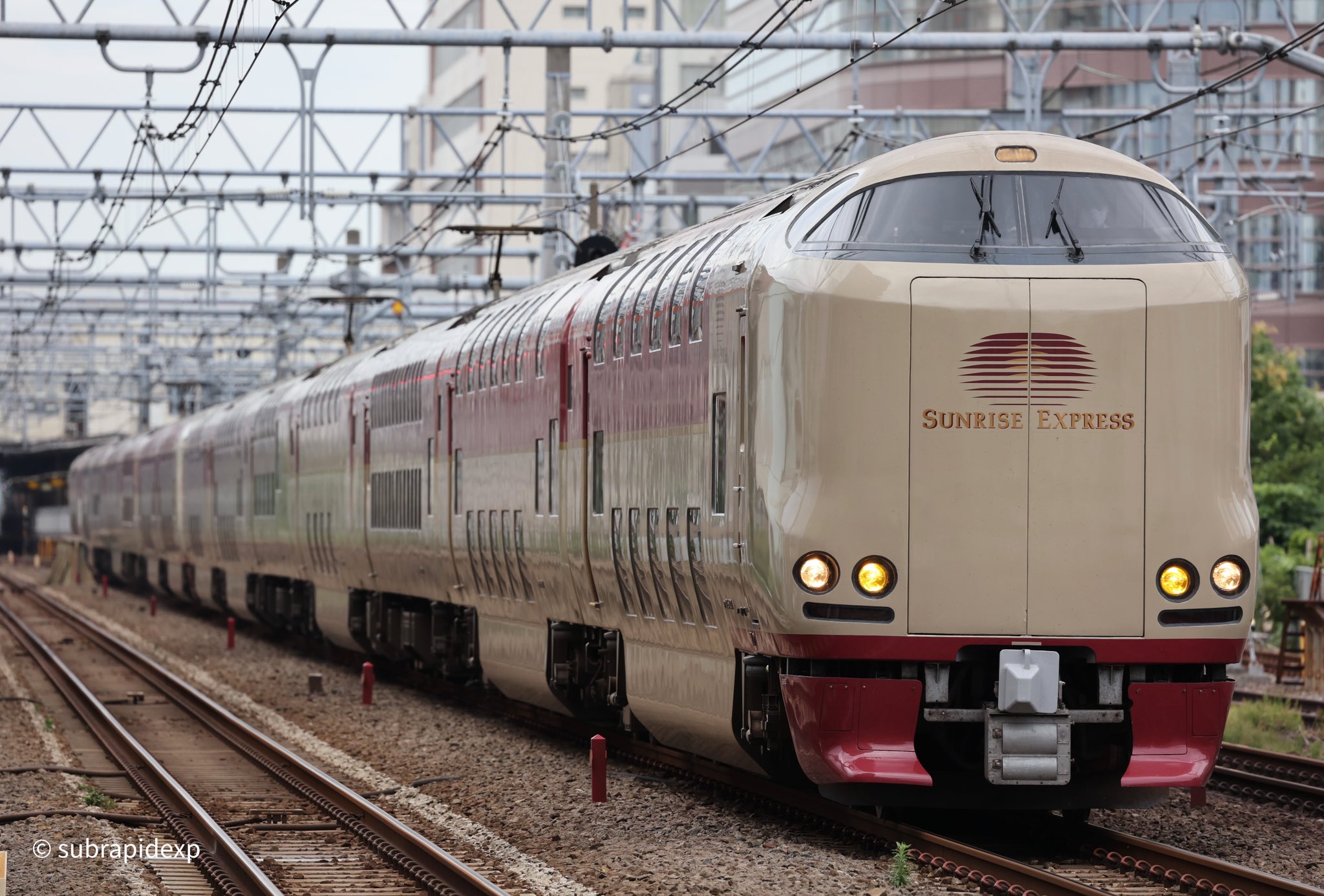 区間快速-SUB. RAPID EXP. on Twitter: "2022.7.10 遅5032M サンライズ出雲・瀬戸 285系14両(編成不明) 遅れのおかげで久しぶりに撮影できて ...