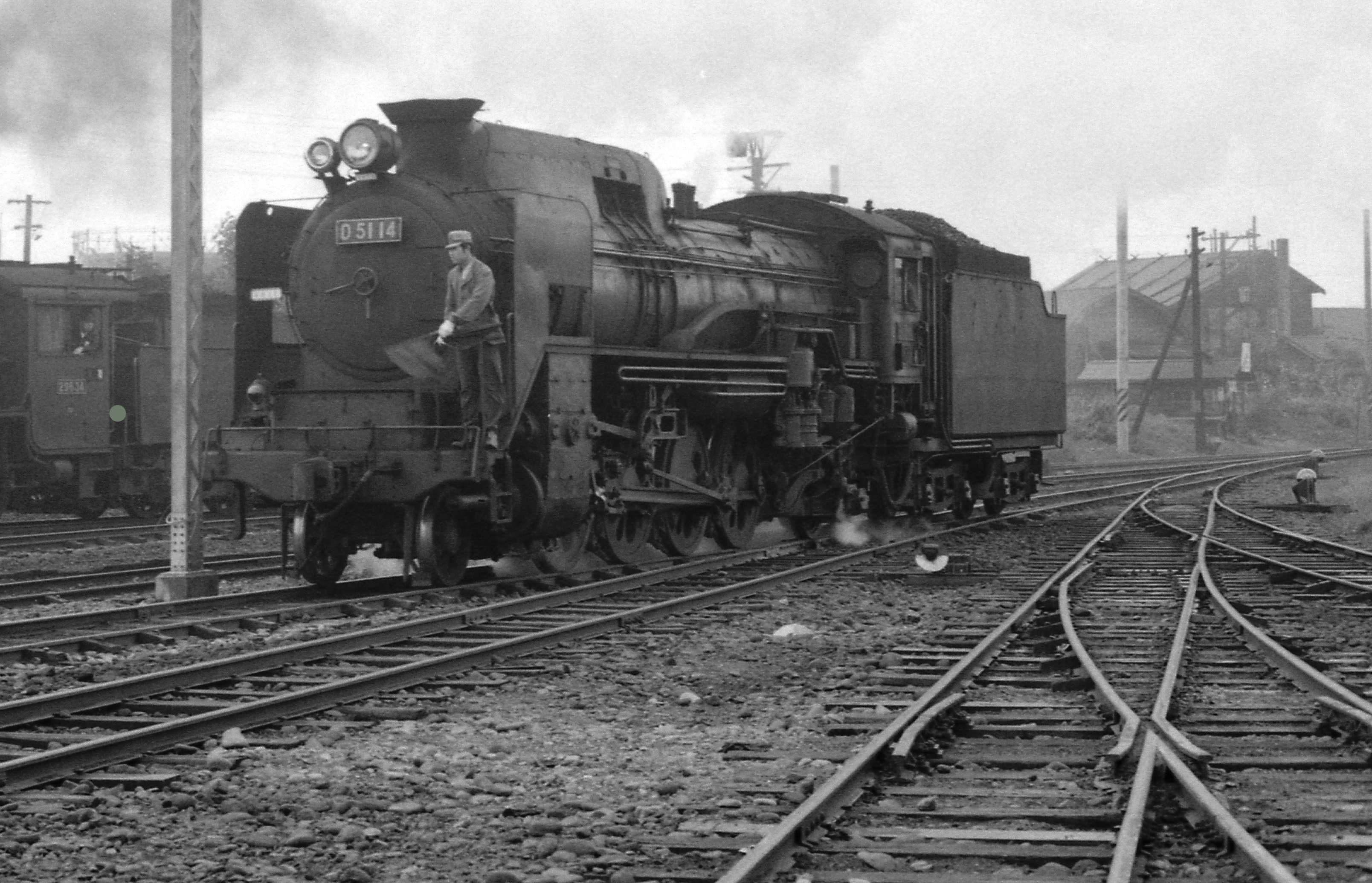 D51 14・キハ31保存会【公式】 on Twitter: "@C50110123 D5114の現役写真を拝見できて大変嬉しいです😆ご投稿ありがとうございます 千葉県流山市の総合運動公園に ...