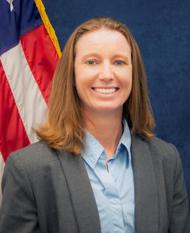 Female Federal Agent