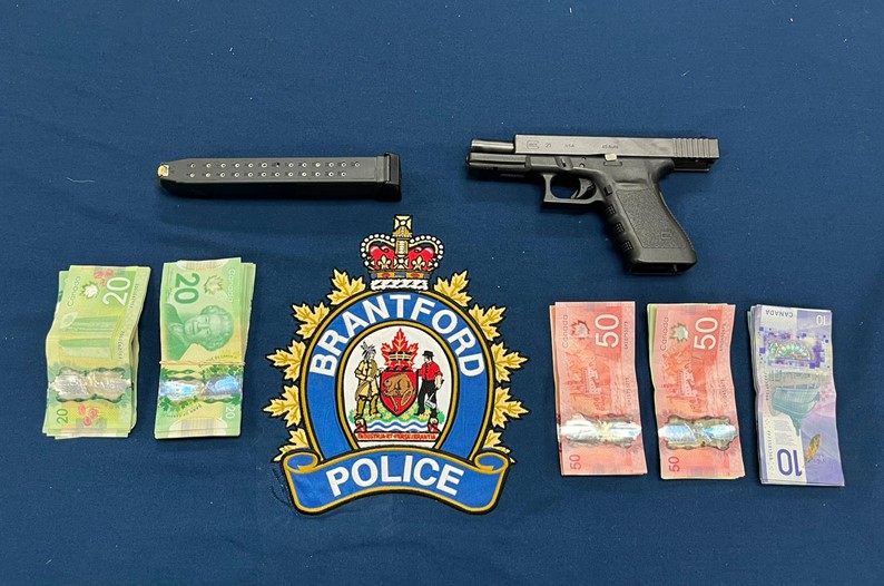 Brantford Police On Twitter Bps T I G E R Unit Arrest Man After