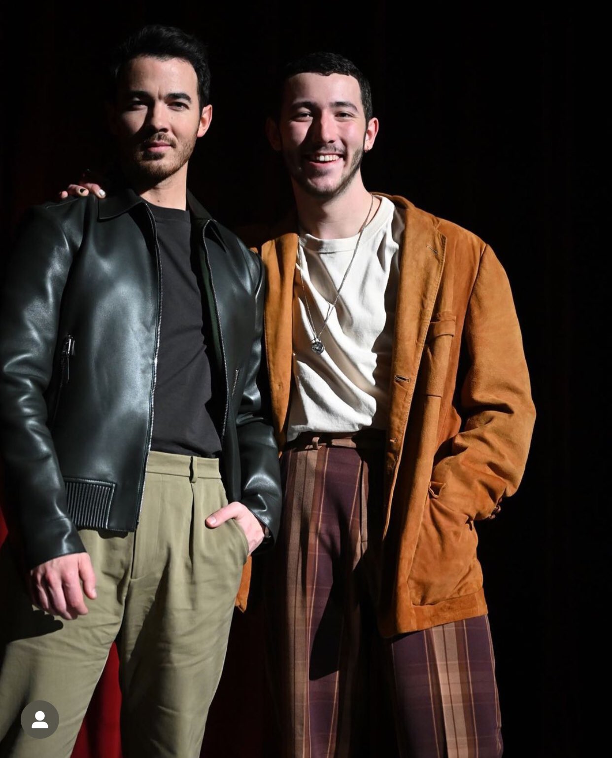 Jonas Brothers Updates ёямя On Twitter Whoтащs Tuned Into Claimtofame
