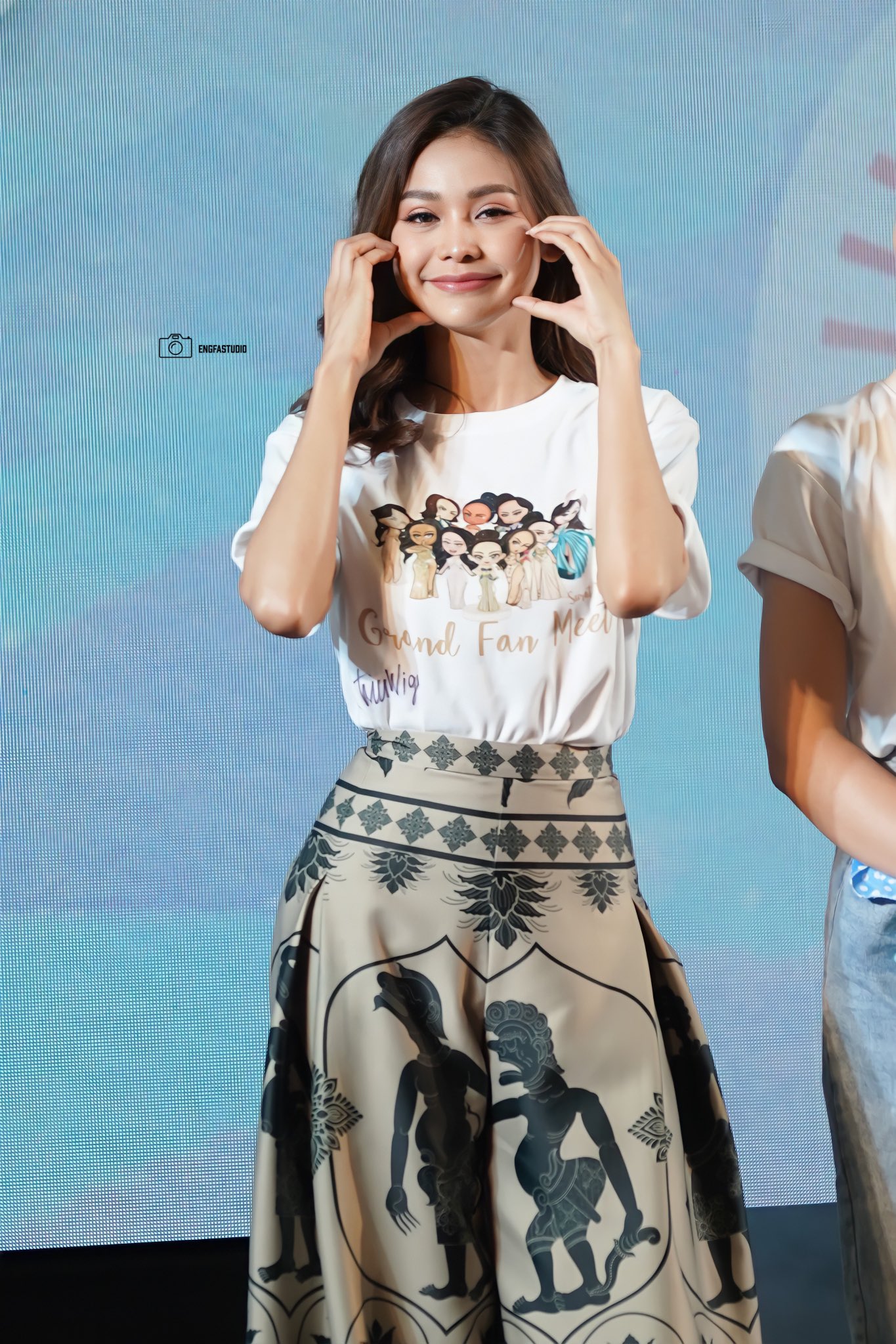 ENGFASTUDIO📷 on Twitter: "ต้าวจิ๊บโป๊ะ ทะเล้นนะ😆~ #อิงฟ้ามหาชน #EngfaWaraha https://t.co ...