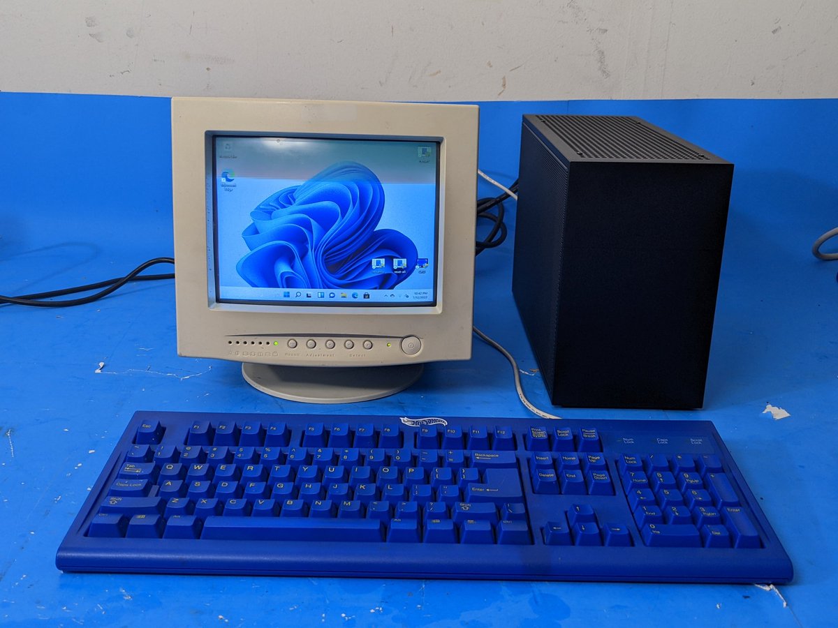 Desktop Computer Crt Monitor