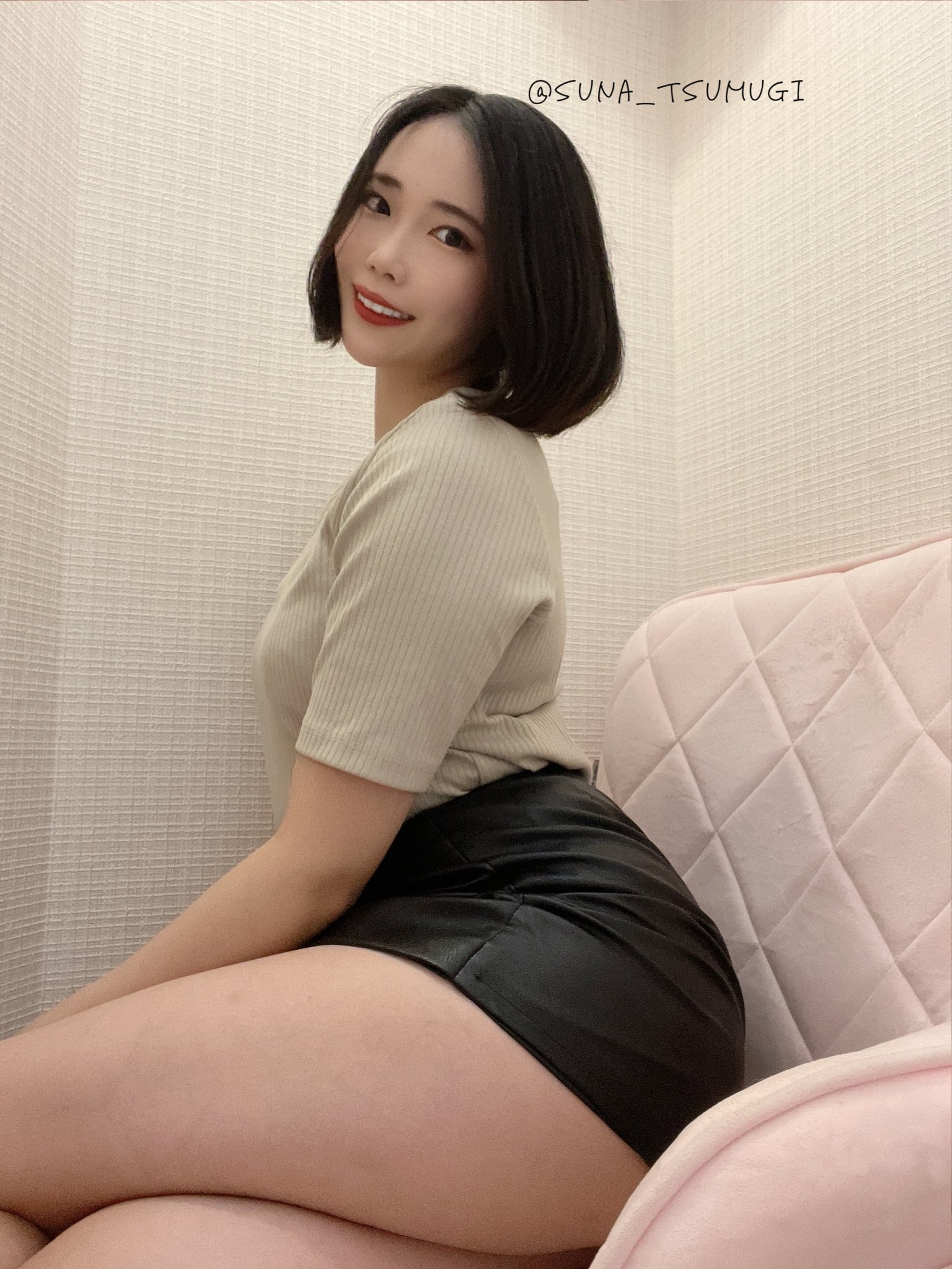 角名つむぎ🚴‍♀️10/30団体撮影会&音楽配信 on Twitter: "今日はミニスカ！ちょっぴり大人なオネーサンを目指して！ （私服で ...