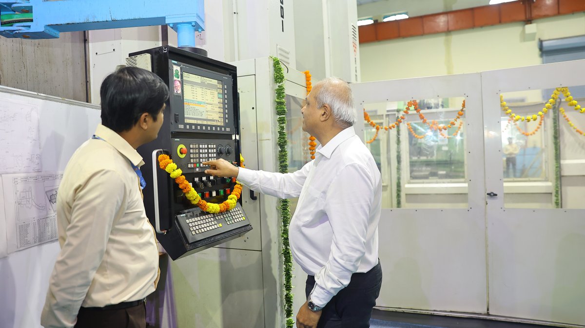 HAL CMD, Mr R Madhavan launched the ‘Metal Cutting for Titanium ...