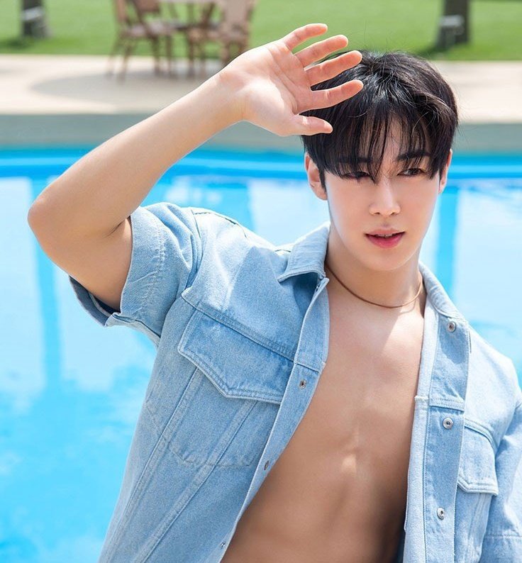 Legendary Kpop Abs ♂️ on Twitter: "1334. Dawon / SF9"