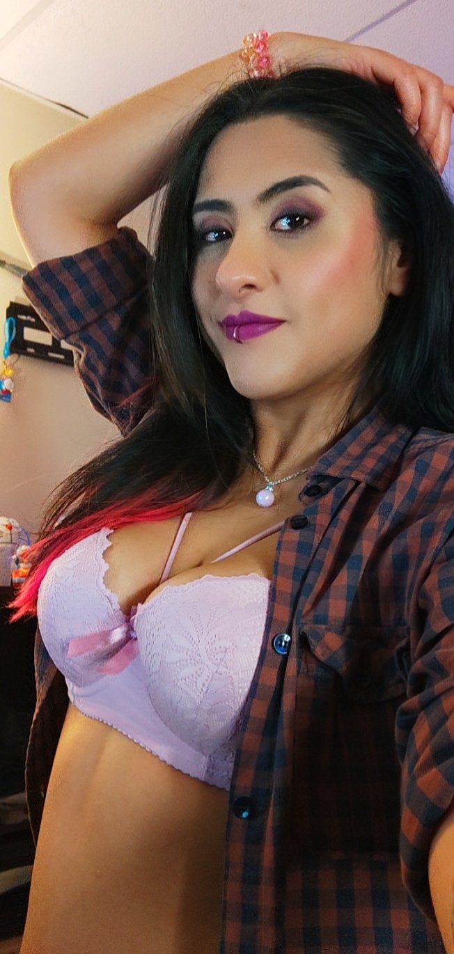 TW Pornstars - Frantic Annie P.. Twitter. Wanna pump for mommy?? I'm in the mood for a good ...