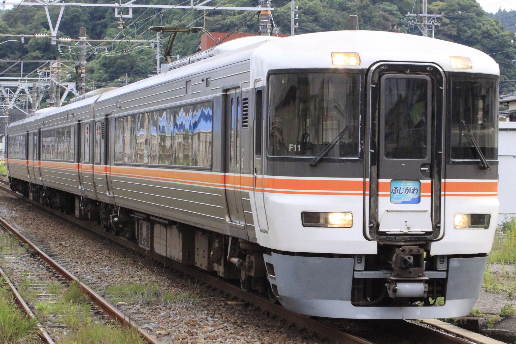 Syousin98@投稿1ヶ月遅れ on Twitter: "6/16② ①313系T9編成+211系LL19編成 ②211系LL6編成+313系W1編成 ③211系GG1+SS3編成 ④ ...