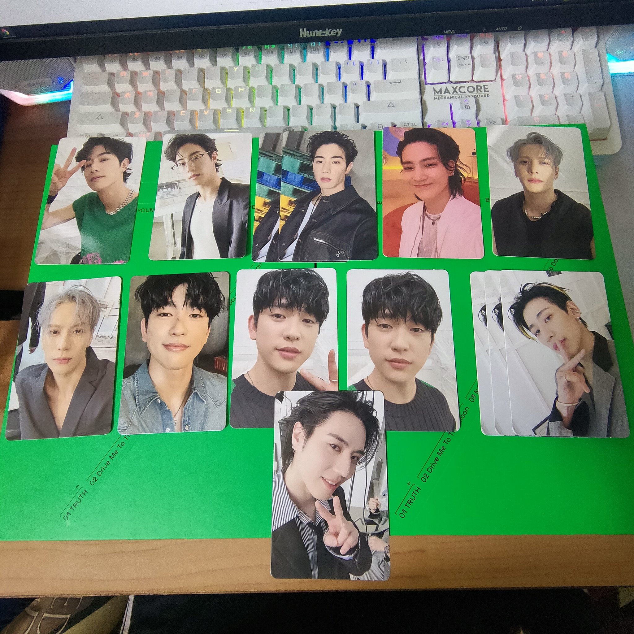 FREAKY FREAKY 🎶😭🎶 #GOT7FOREVER on Twitter: "I got dup PC's 😔💚 But I still love them all 😍 So I'm ...