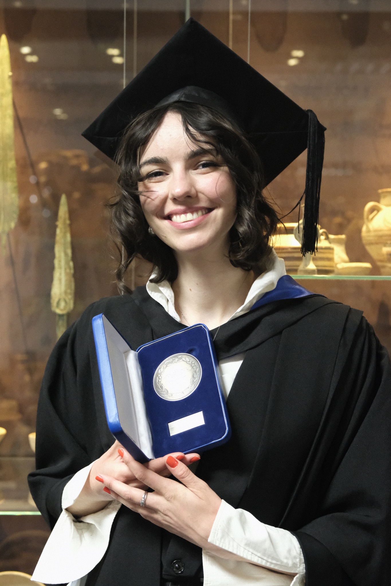 Bella Shaw on Twitter: "On Thursday I had the absolute honour of graduating from the Australian ...