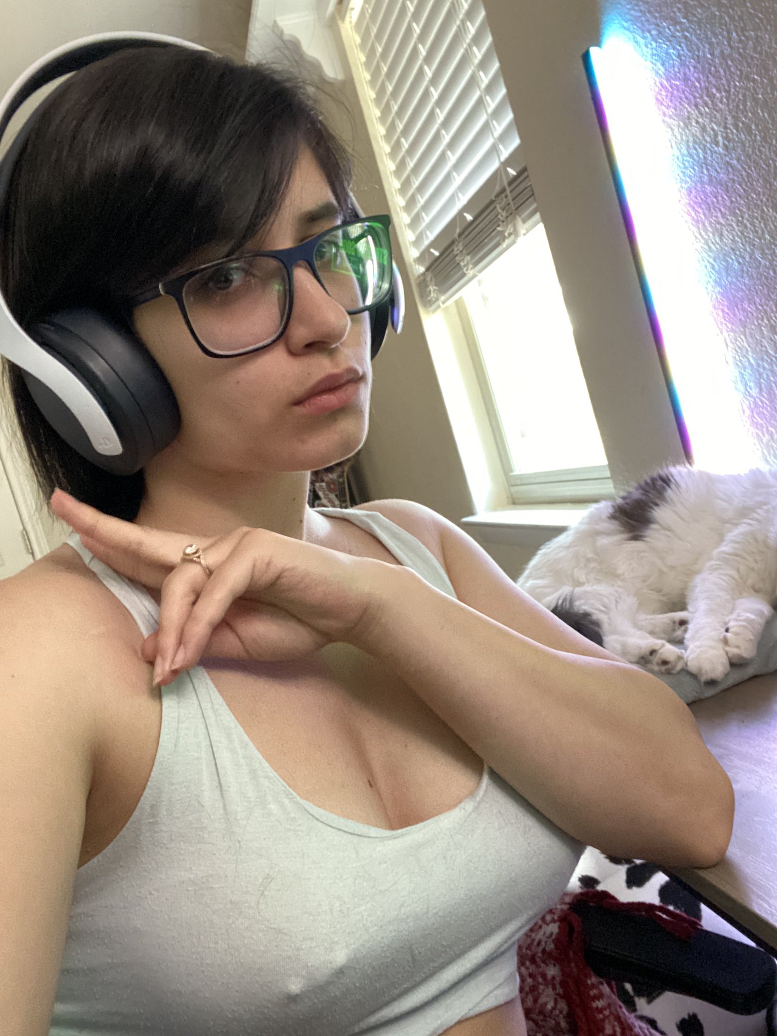 Zilla on Twitter: "Yeah I’m actually streaming wtf https://t.co/wFzRHG2qse" / Twitter