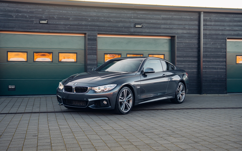 Collecting Cars on Twitter: "🇬🇧 *LIVE AUCTION - NO RESERVE* This F32-generation BMW 435d M Sport ...