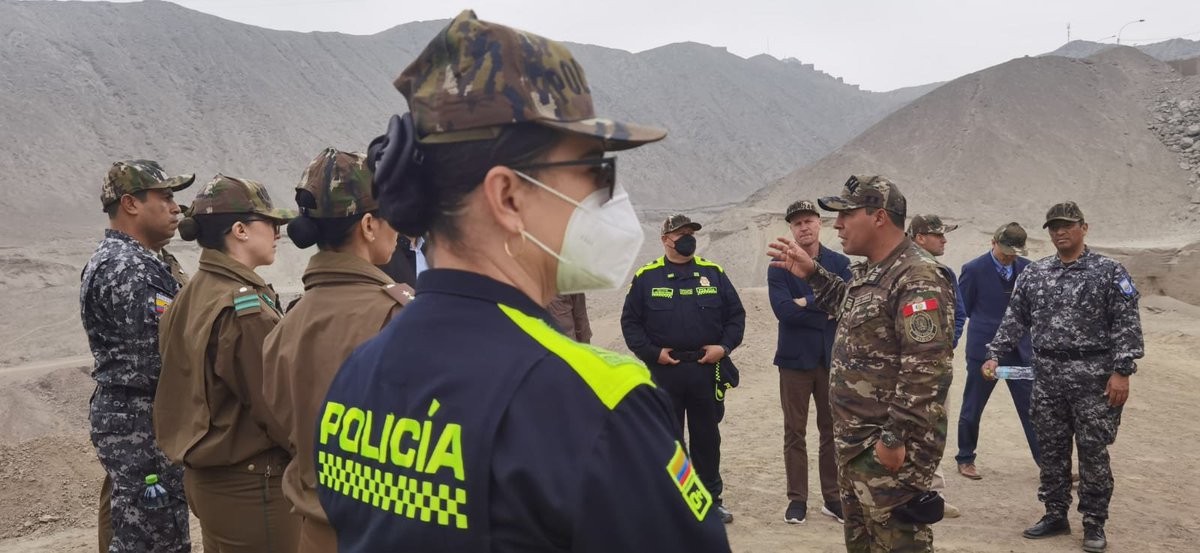 Lima 📷 | La Dirección de Operaciones Especiales PNP organizó una visita ...