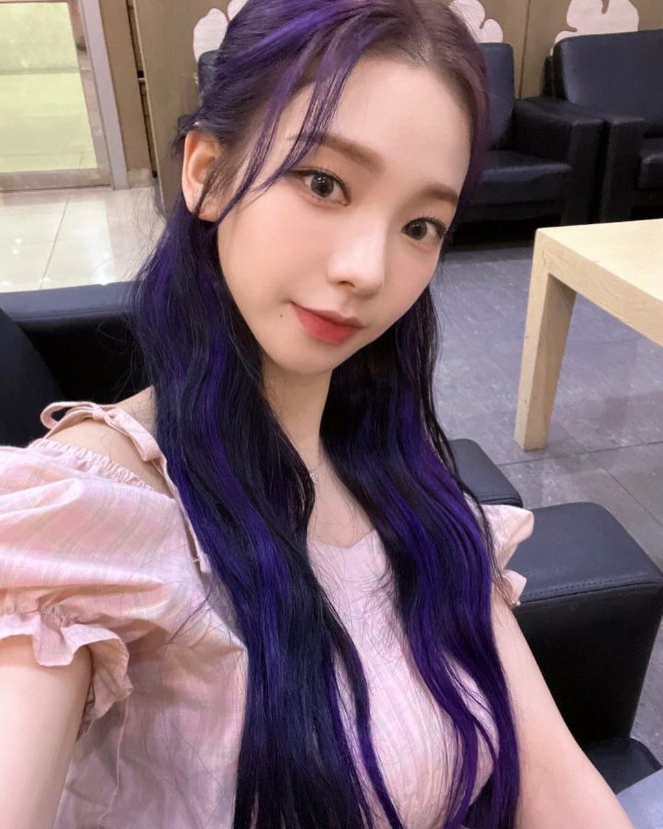 240 에스파 카리나 여돌 레전드 셀카 @jcsj___