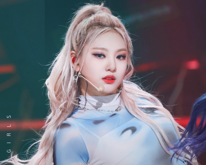 ɴɪɴɢɴɪɴɢ ᴅᴀᴛᴀ On Twitter Ningning For 𝑺𝑩𝑺𝑲𝑷𝑶𝑷 𝑴𝑨𝑮𝑨𝒁𝑰𝑵𝑬 1st Issue