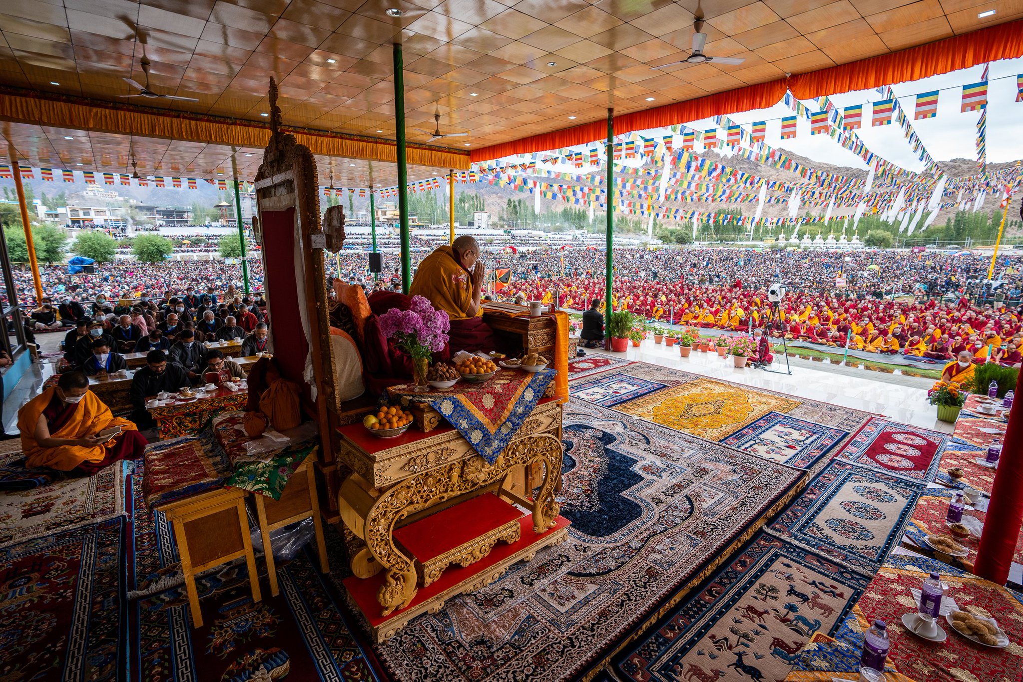 Dalai Lama on Twitter: Dalai Lama on Twitter: