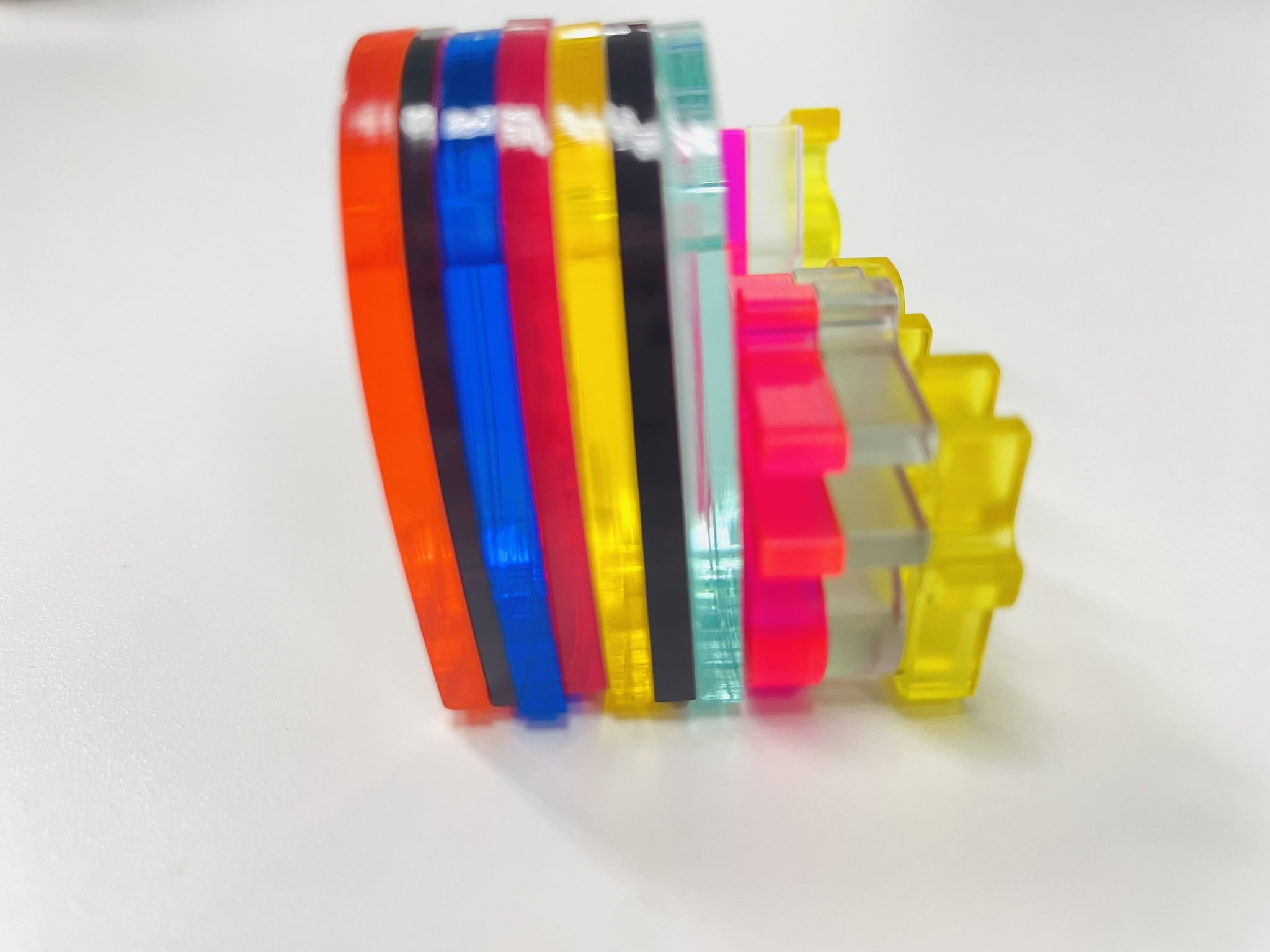 ReviCo【公式】 on Twitter: "-` ̗もうそろ定時 ̖ ´- それでは、樹脂の断面をお楽しみください🥹🫰 #じゅしかわいい 7月は人生初が2回あったので、8月にはいい方で人生 ...