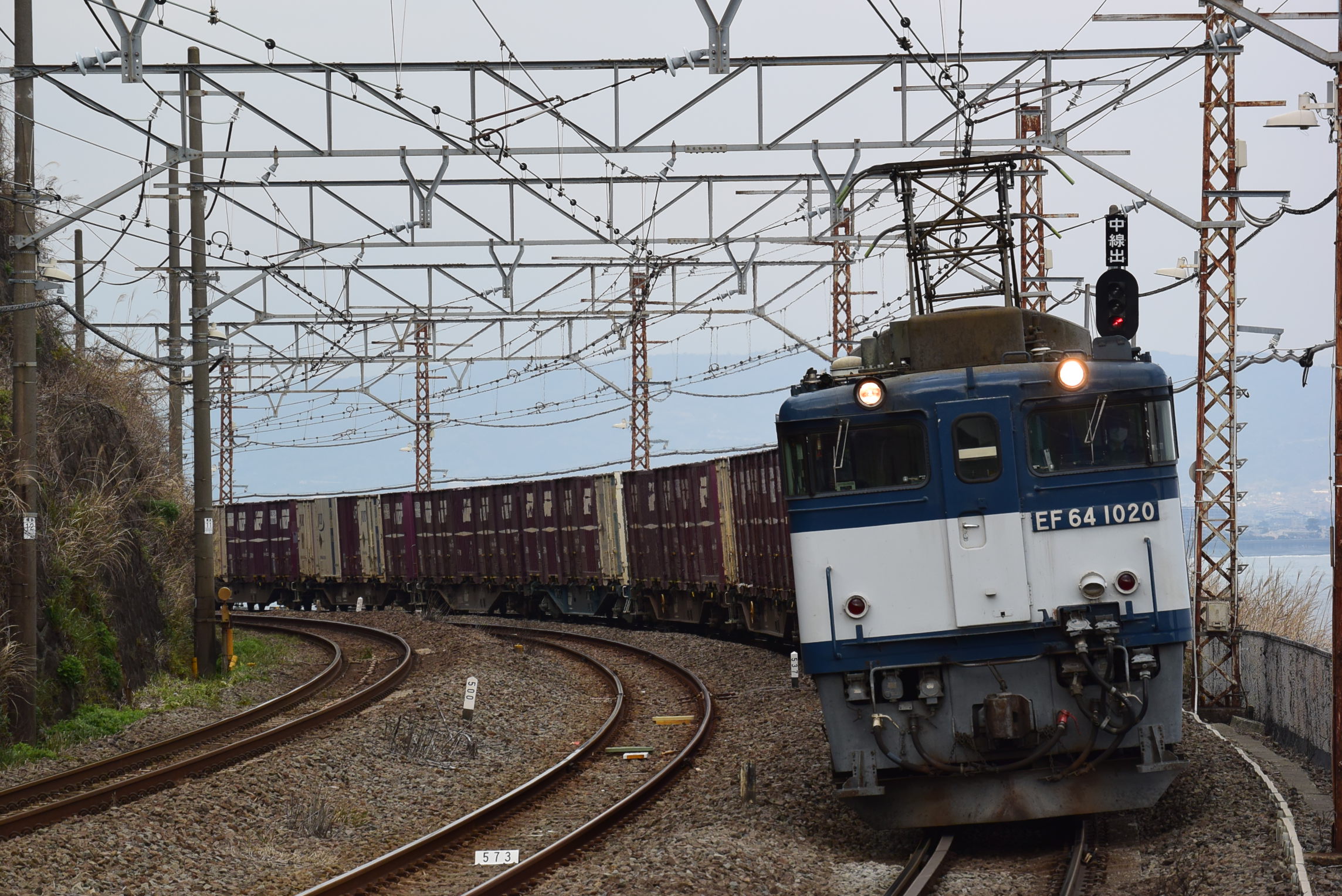 写真垢 on Twitter: "EF66 27 5073レ EF64 1031+12系ばんえつ物語 快速伊豆･箱根ものがたり号 EF64 1020 3075レ EF66 26 1077レ ...