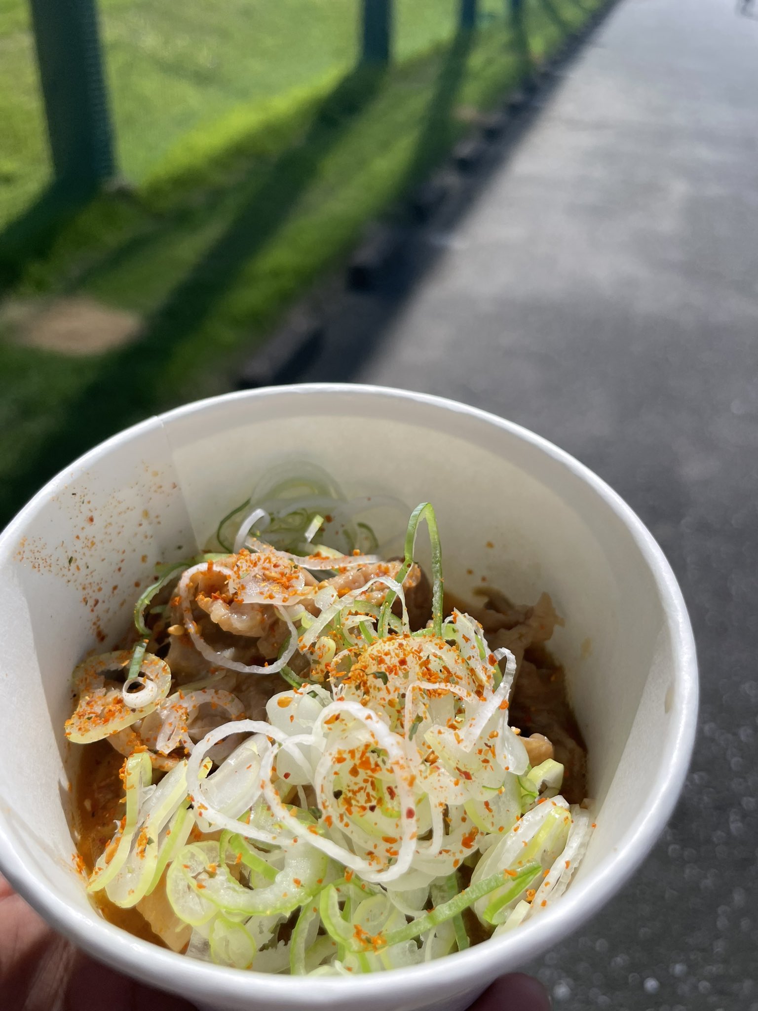 宗本 康兵 / 𝕂𝕠𝕦𝕙𝕖𝕚 𝕄𝕦𝕟𝕖𝕞𝕠𝕥𝕠 on Twitter: "#ももフェス #山田うどん #パンチ https://t.co/v5bm446srA" / Twitter