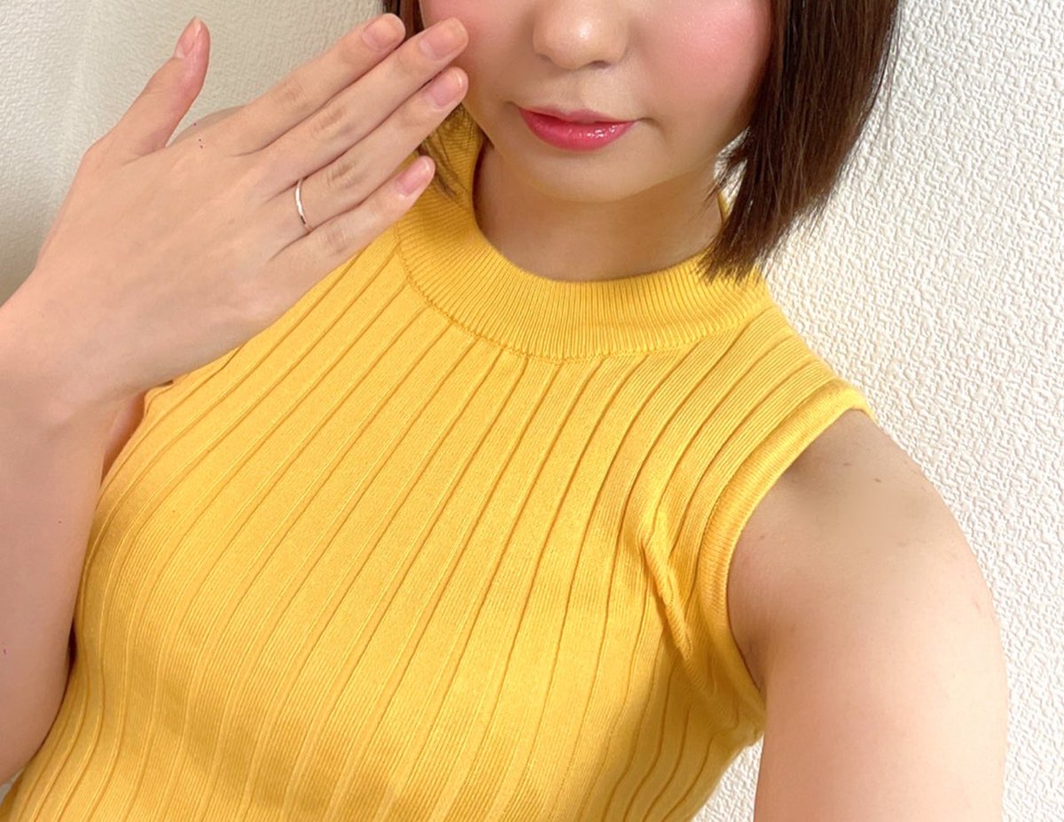 LIGHT東京本社@AVプロダクション on Twitter: "RT @ichii_yuuka: 結夏の旦那に立候補してくれる？💍"