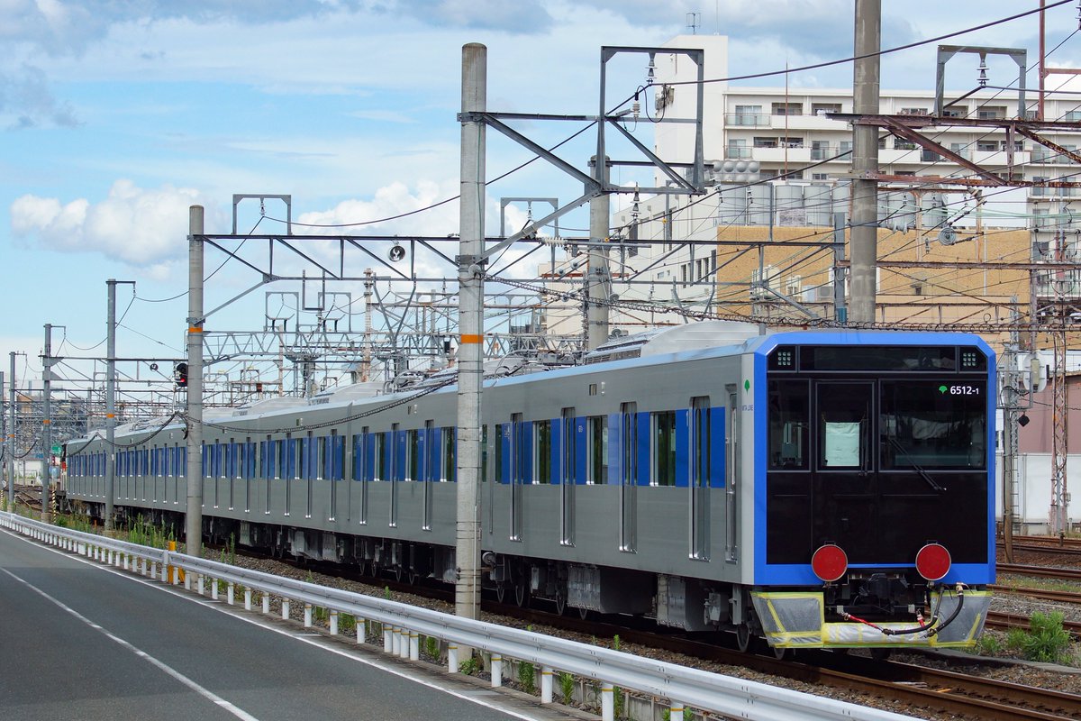 6500形6512F近畿車輛出場 / Twitter