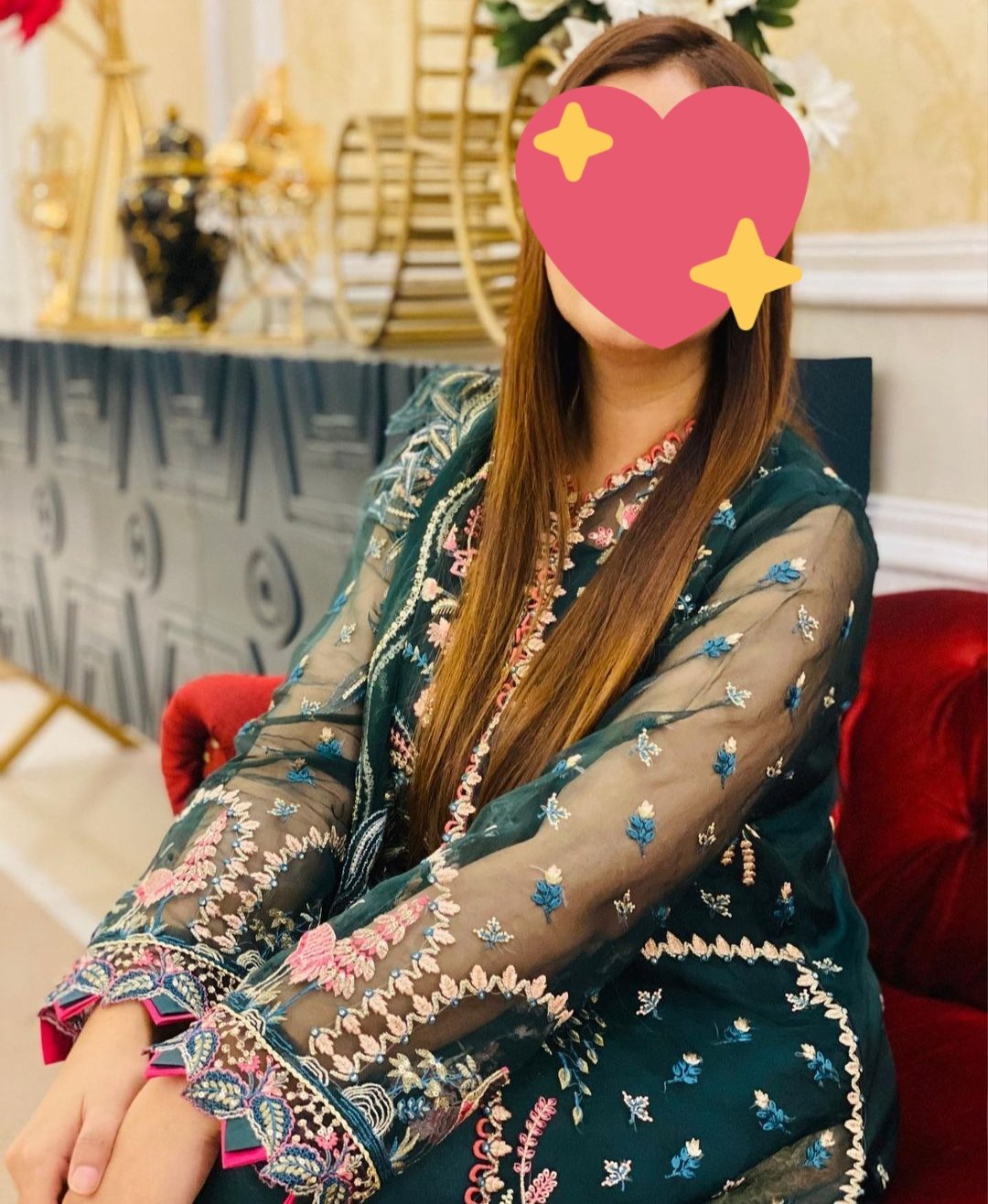 Saba naaz on Twitter: "Assalamualaikum Friends Meri Pyari Ammi Jaan Khadija ko Follow Or Retweet ...