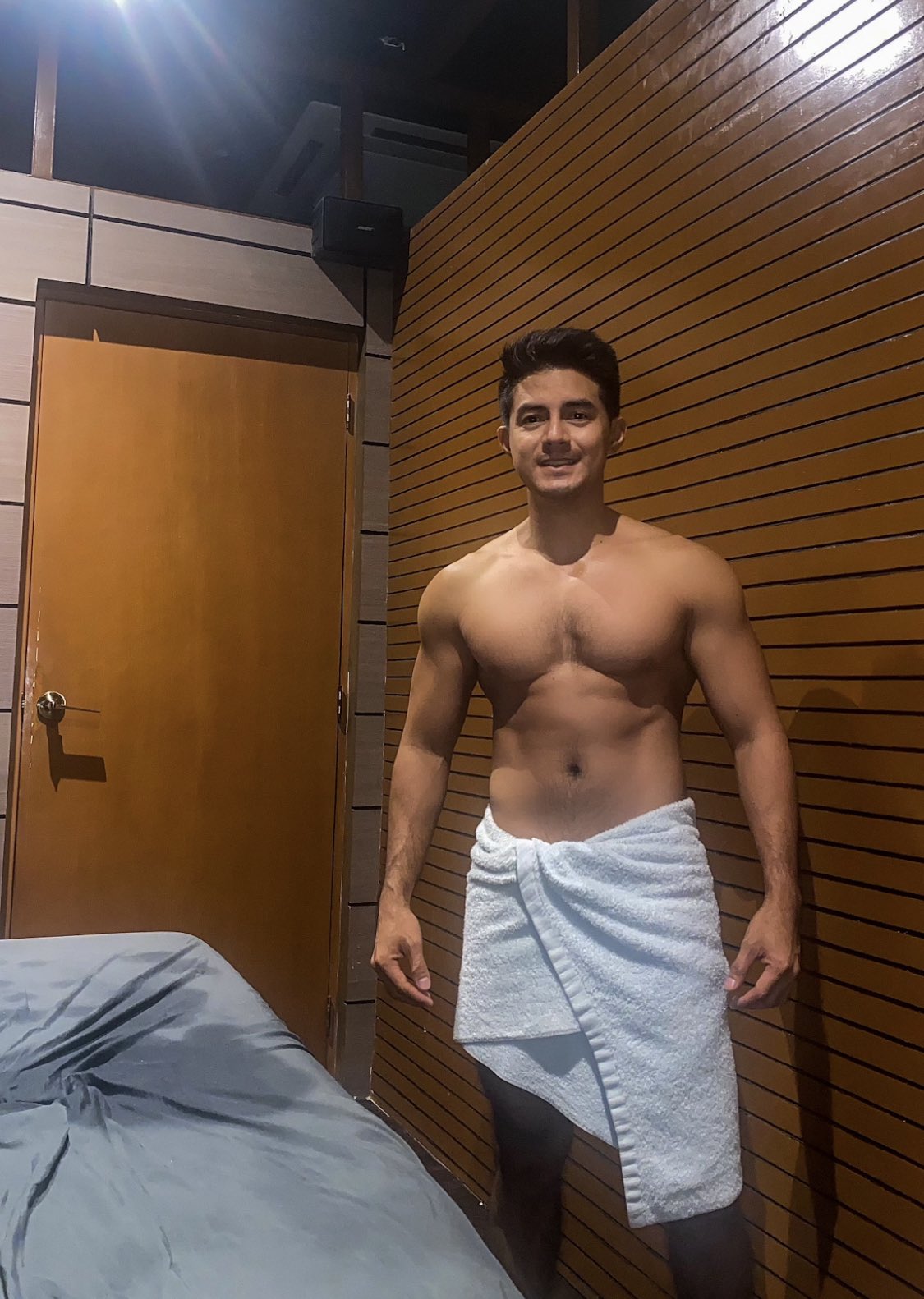 Jaycee Domincel on Twitter: "Massage time! @infinity_spa_ph #Spa #Combi https://t.co/O7D0d2GOHI ...