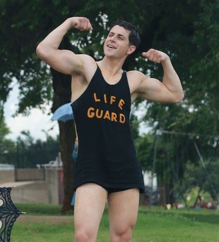 David Henrie 2022 Muscles