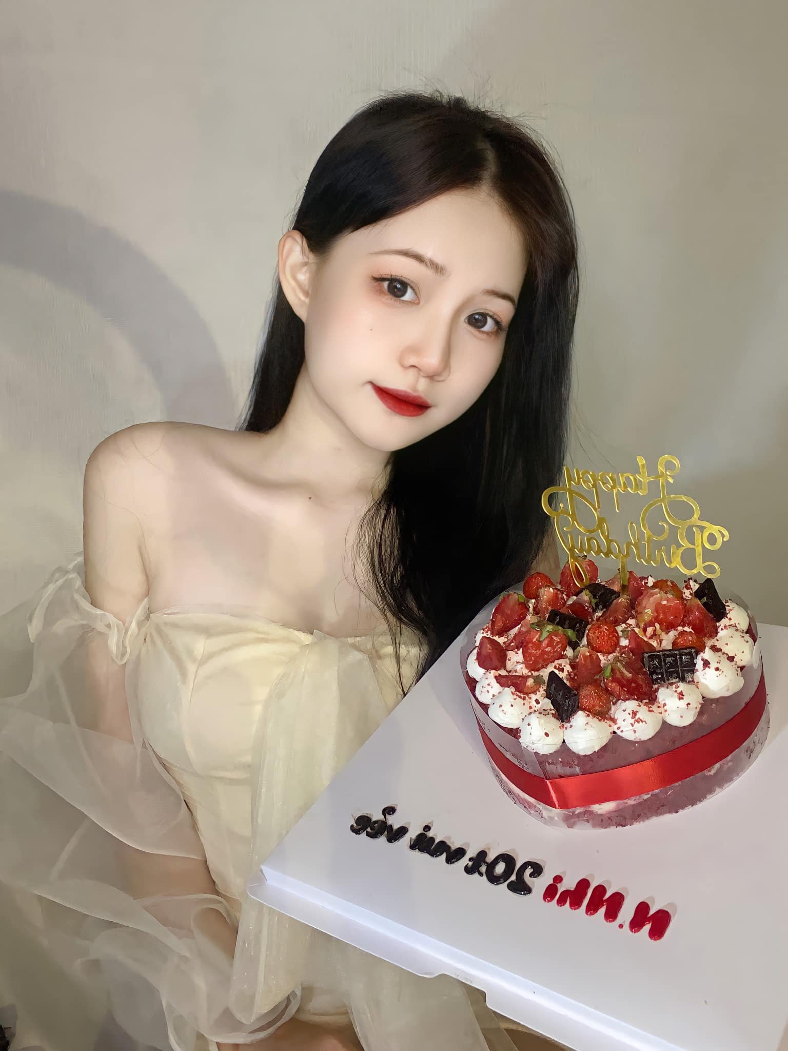 Linh Nhi on Twitter: Linh Nhi on Twitter: