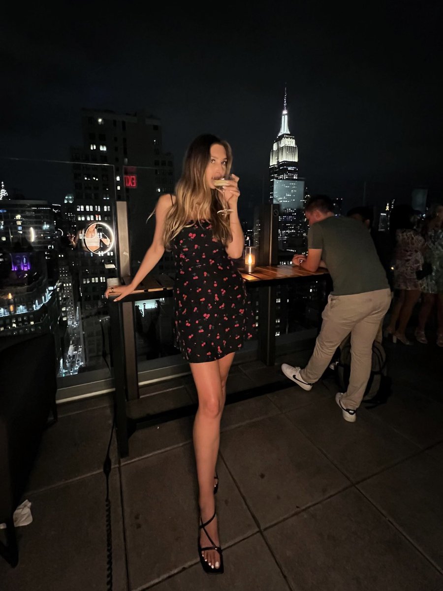 Cheers, bitches. Princess Lexie @princesslexiexo