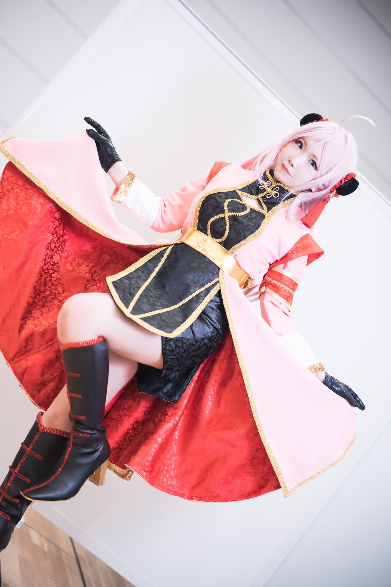 妖怪みかてぃー👻11/19茉子ちゃん🍁 on Twitter: "Eutopiaランジュちゃんの衣装は、スカート部分？のひらみと胸のラインが綺麗に出るようにしました！ 肩の赤い部分も微調整して ...