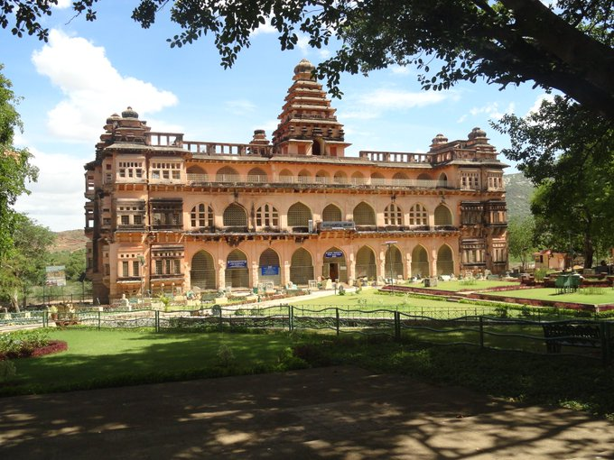 The Vijayanagara Empire had it's own architectural style, that freely ...