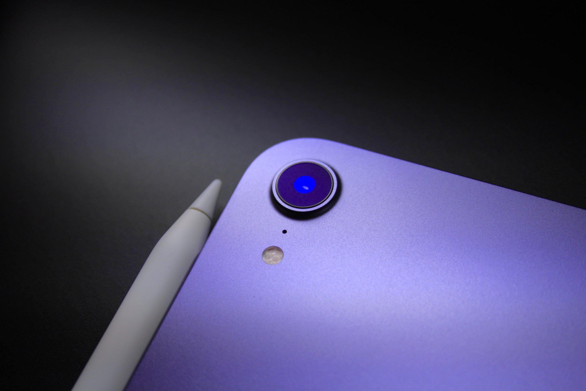 m1-apple-silicon-on-twitter-hey-ipad-mini-users-is-it-too-small-to