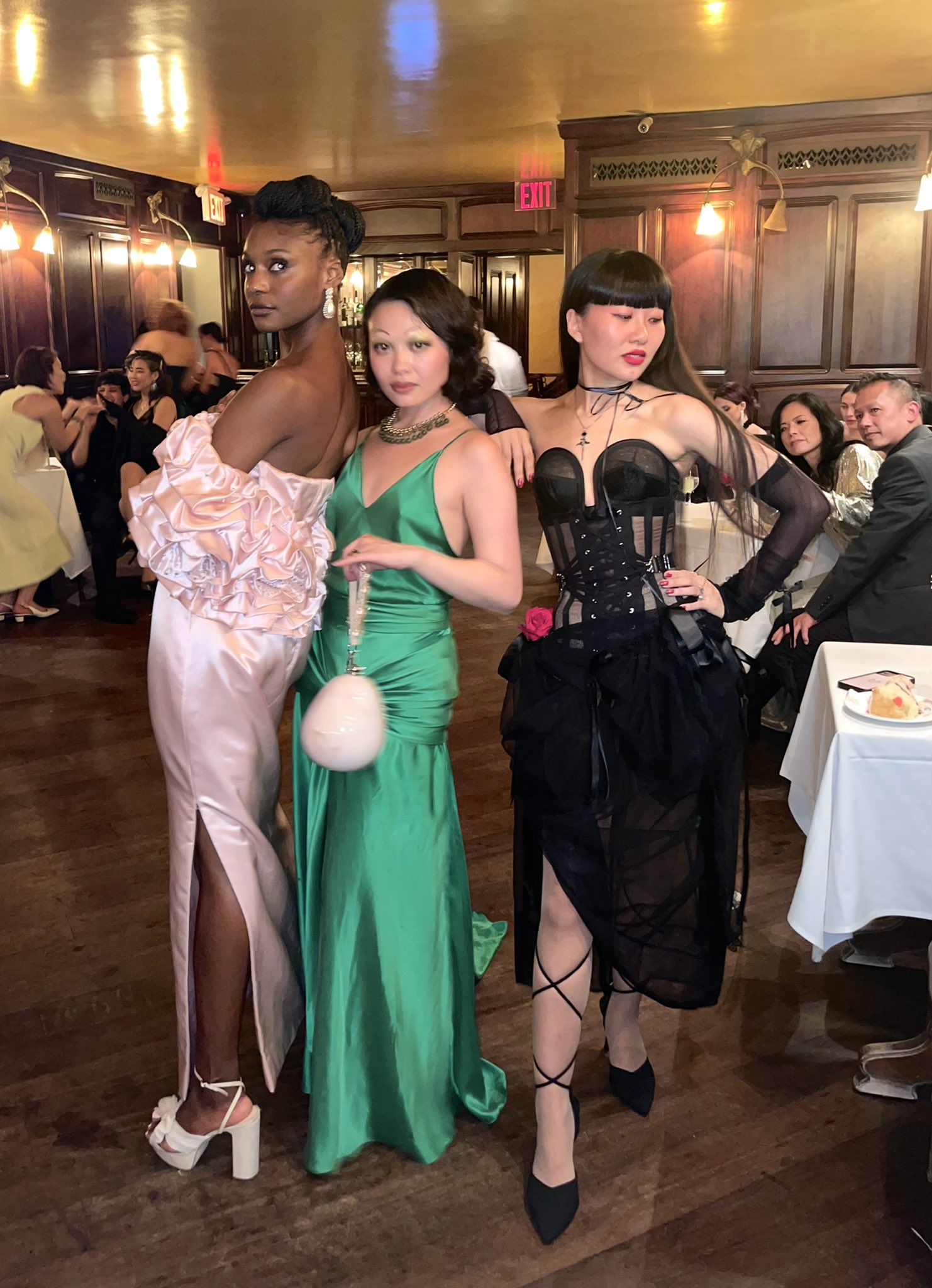 TW Pornstars - 1 pic. Creepyyeha. Twitter. Miss Mina and the ever so lovely Camri 🥺 ️‍🔥. 1:36 PM ...