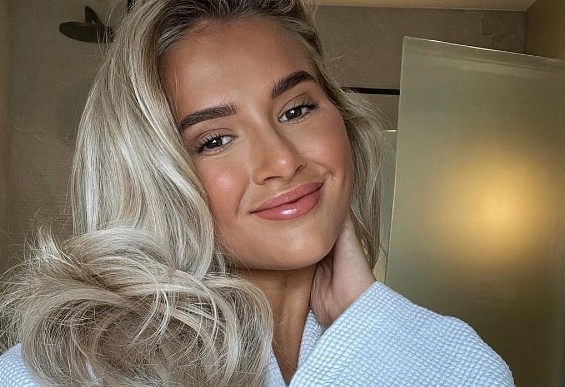 Daily Star On Twitter Molly Mae Hague Reaches Out To Fans For Help