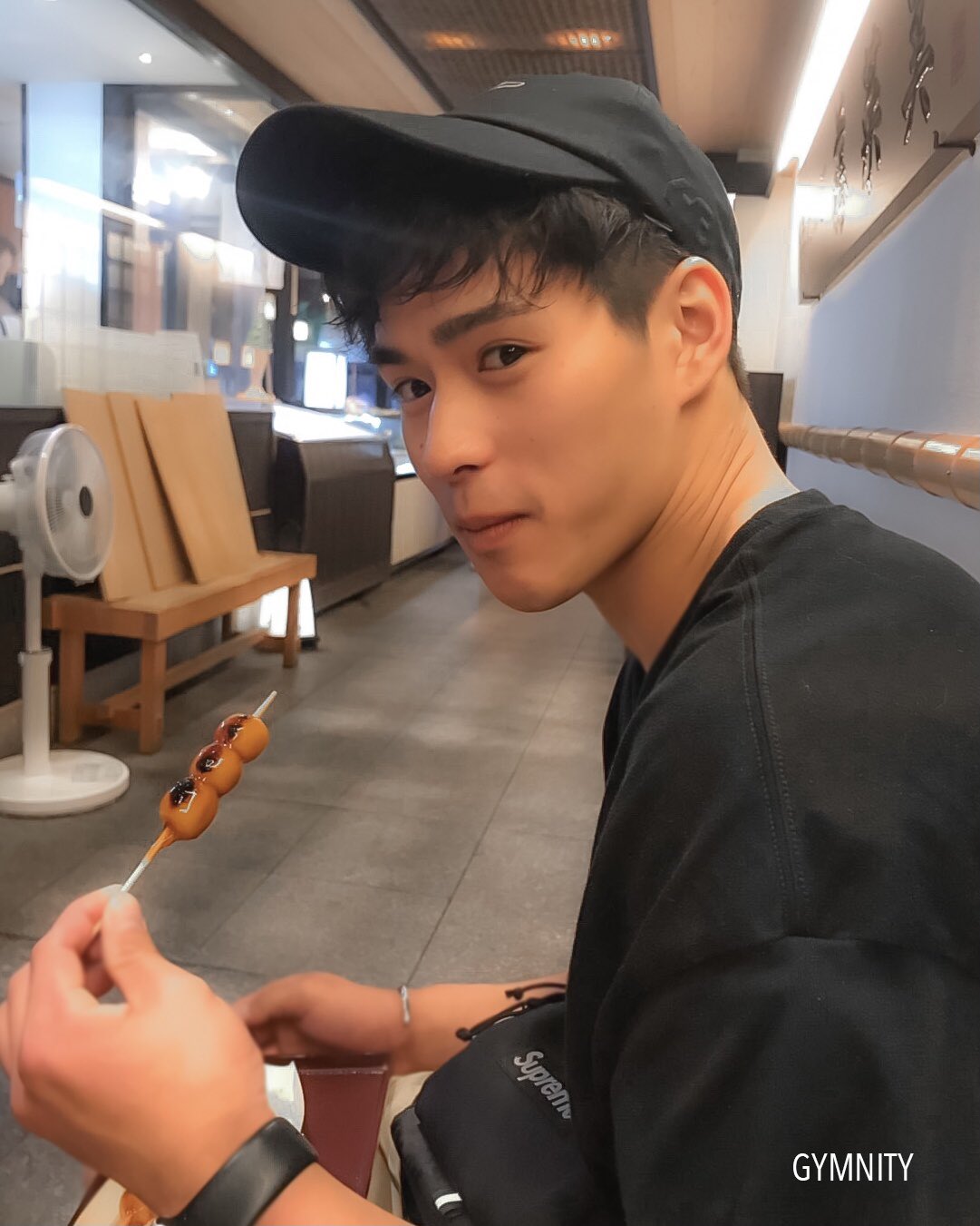 Gymnity ジムニティ 湯浅賢哉の体操コミュニティ On Twitter 体操選手と食べ歩きデート行く?