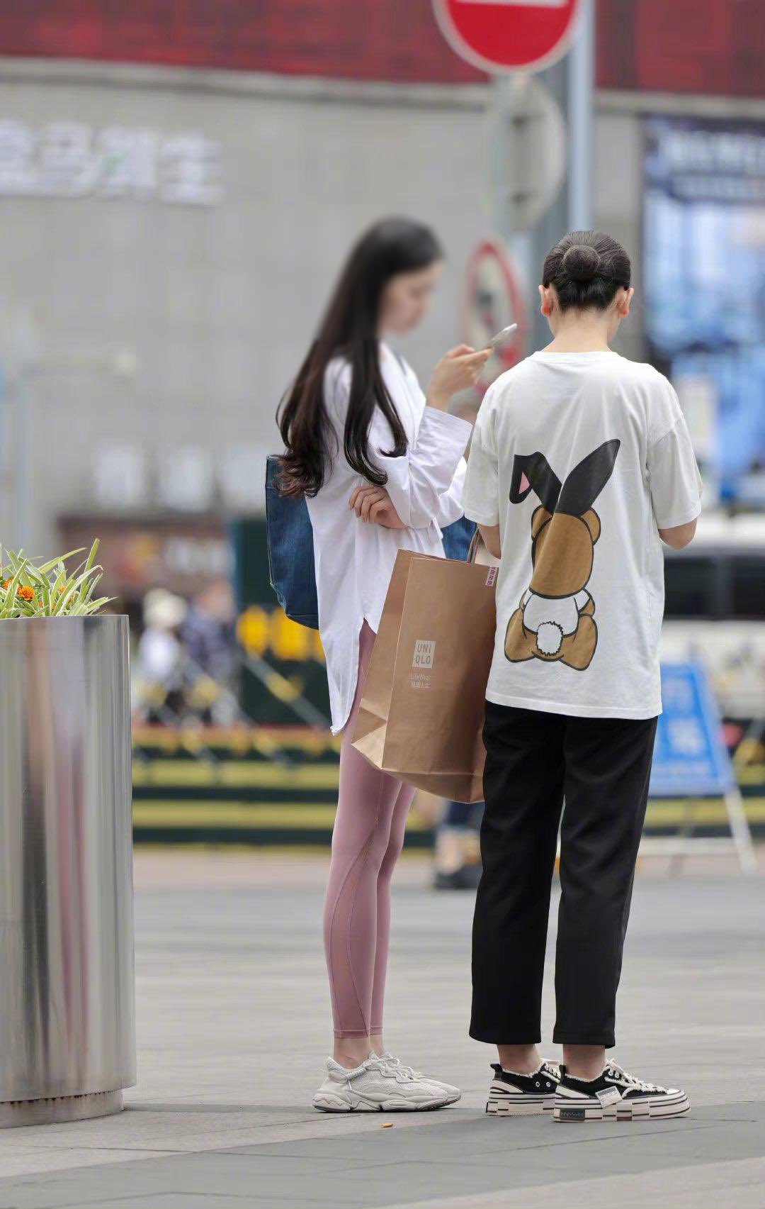 ahhhhfs on Twitter: "羡慕着1.2米的腿🥺🥺 via 网图 https://t.co/VMLdYnL6BO" / Twitter