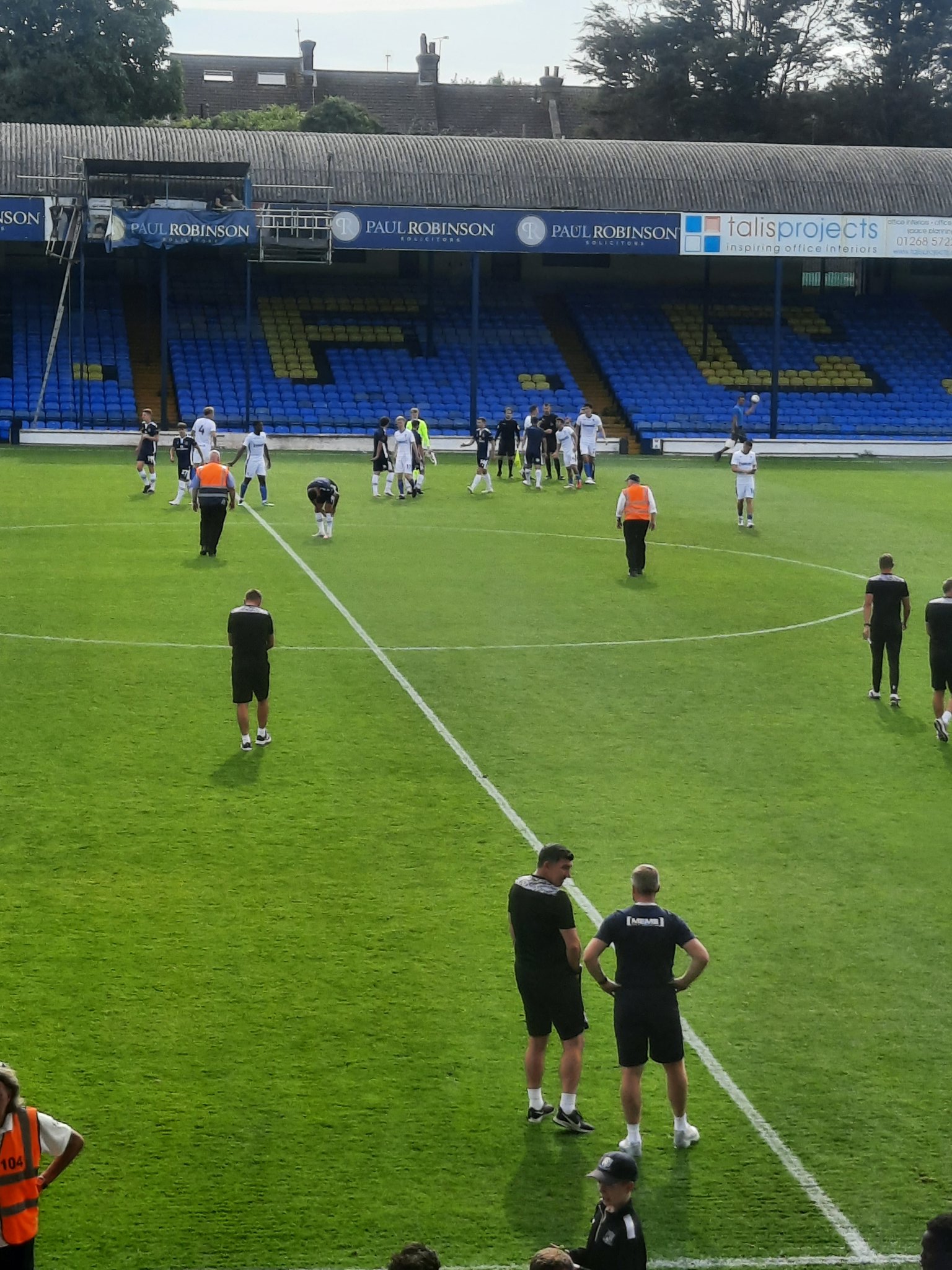 Gillingham FC on Twitter: Gillingham FC on Twitter: