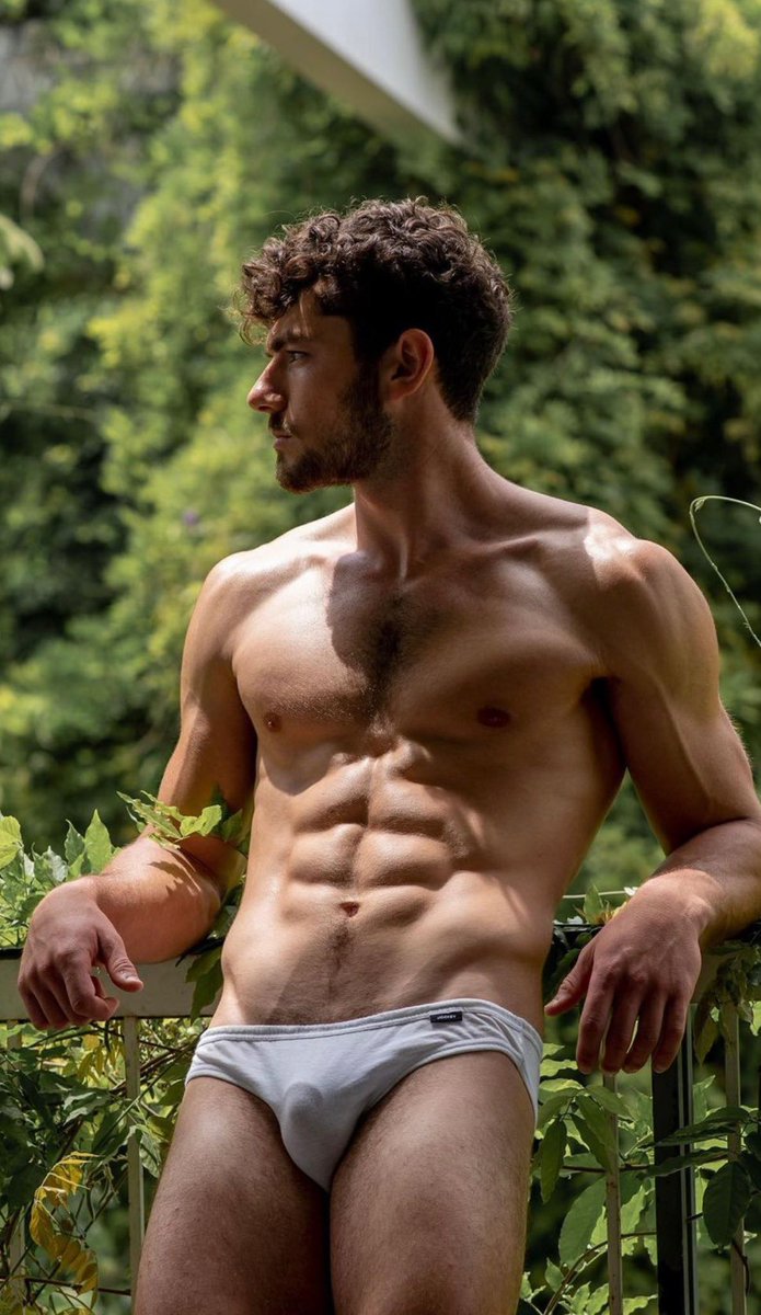 Hot Dudes Good Mood 🇺🇦 on Twitter: "RT @ItsToddW: