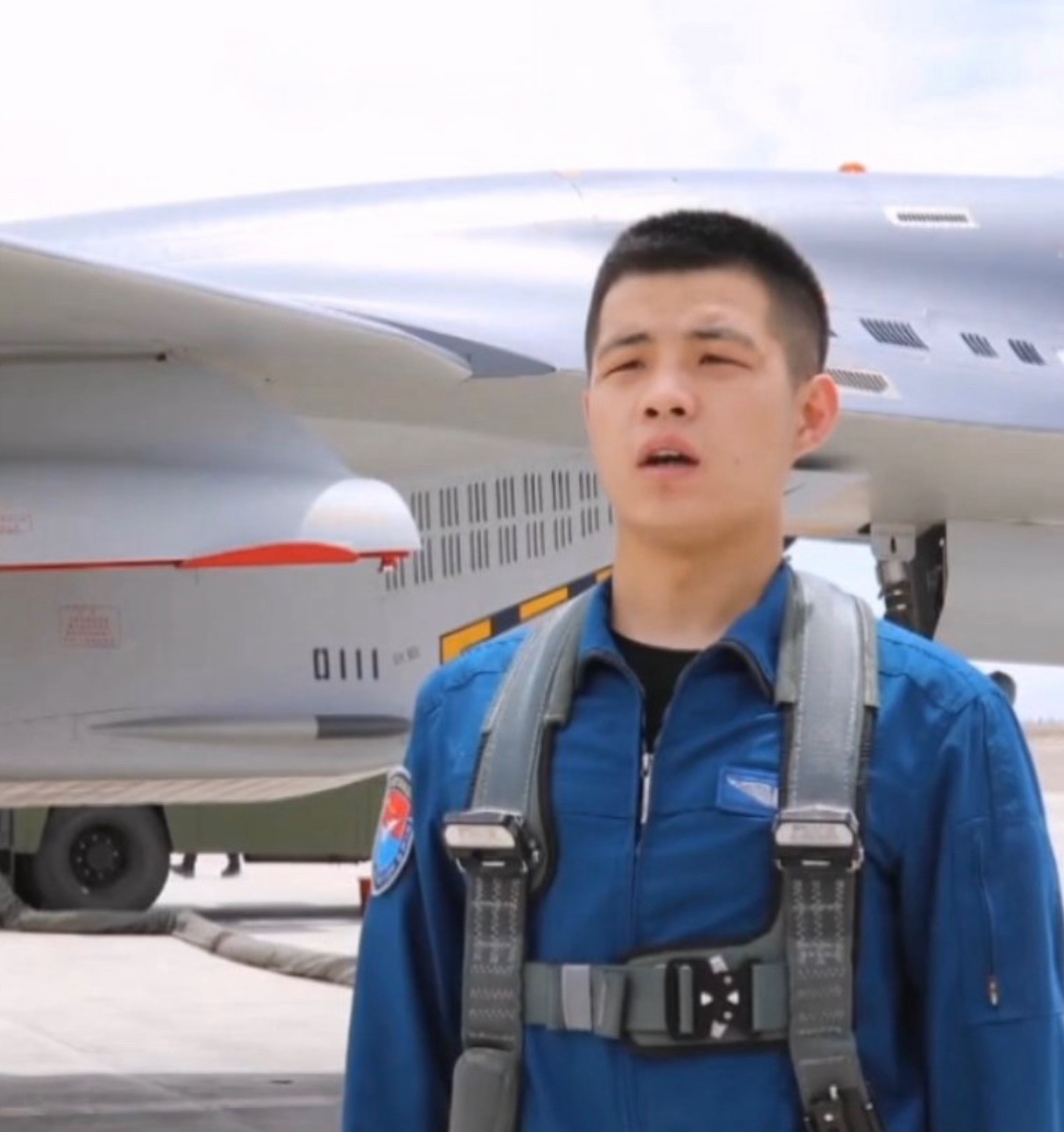 @Rupprecht_A on Twitter: "@sugar_wsnbn Even more interesting, this is a Batch 01 J-11B, which ...