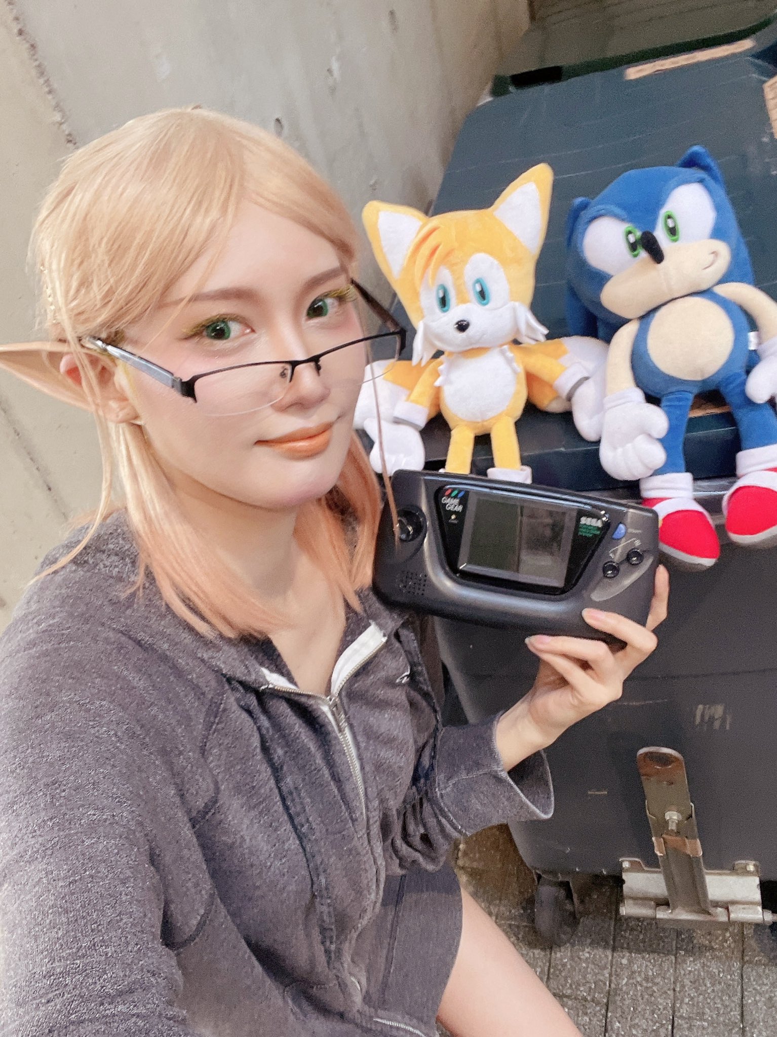 NRK the Hedgehog on Twitter: "お着替え完了！ #ワンフェス2022夏 #WF2022夏 #WFコスプレ #ワンフェス #WF #異世界おじさん https://t ...